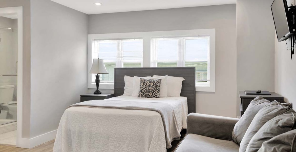 A Wave Inn Resort is a Beach Hotel in Montauk, NY 11954